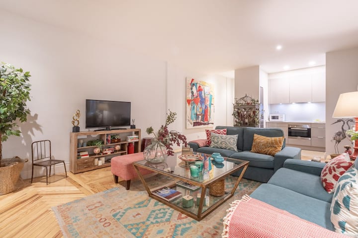 Charming Apartment In Prestigious Salamanca Area - Madrid