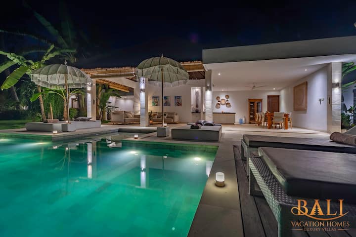 Hidden Poolvilla, Absolutely A Deluxe Treasure! - Seraya
