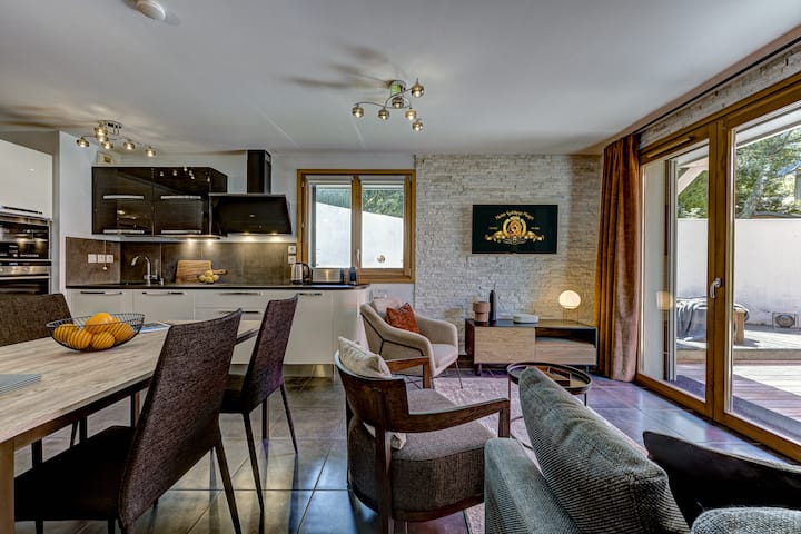 Appartement Central Avec Superbe Terrasse - Argentière