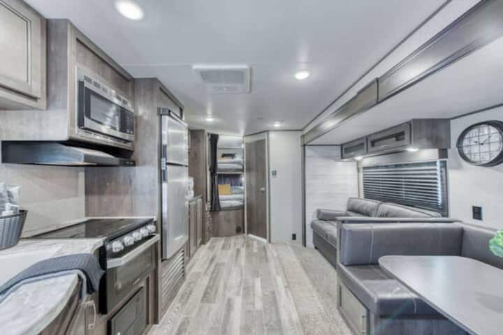 Urban Rv Escape Near Fresno Attractions - Fresno, CA