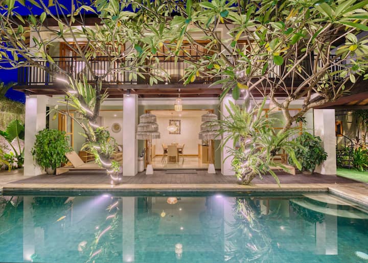 Villa Amrina: Central 3br Tranquility In Umalas - Bali