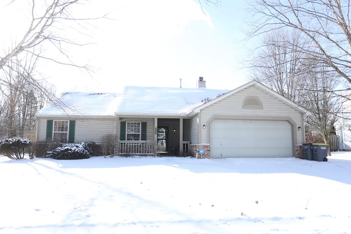 Neighborhood Ranch With Parks, 3 Miles To Purdue - Lafayette