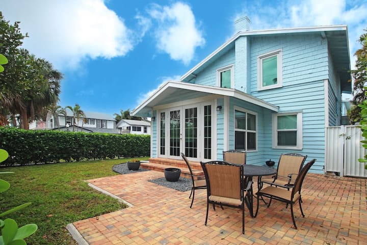 Espaciosa 3br | Wifi | Lav/sec | Pet Friendly - Palm Beach, FL