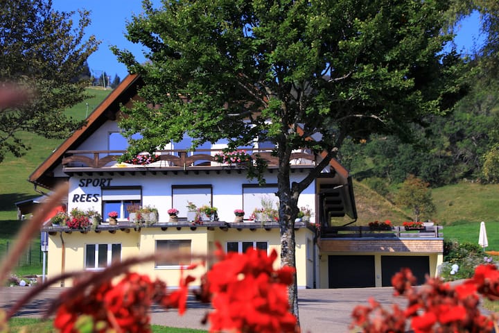 Sport Rees - Ferienwohnung Anna - Oberried