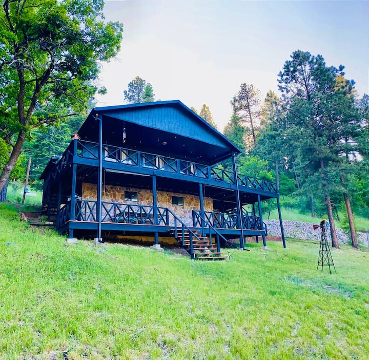Designer Cabin Estate @Vacationloghome - Cloudcroft, NM