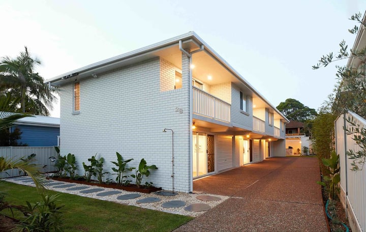 No 1 Luana - Port Stephens