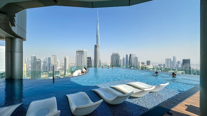 High Floor 2 Bedroom Gem - Burj Khalifa Views - Dubai