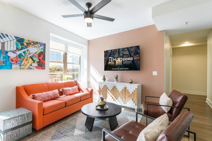 Newly Renovated 4br Condo Steps To French Quarter - New Orleans, LA