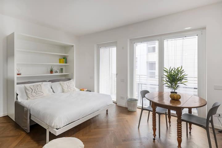 Trastevere For You | Balcony & Kitchen - Rom