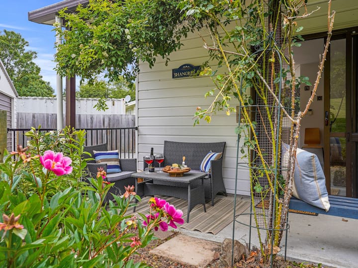 Rose Cottage - Lake Coleridge Holiday Home - Castle Hill