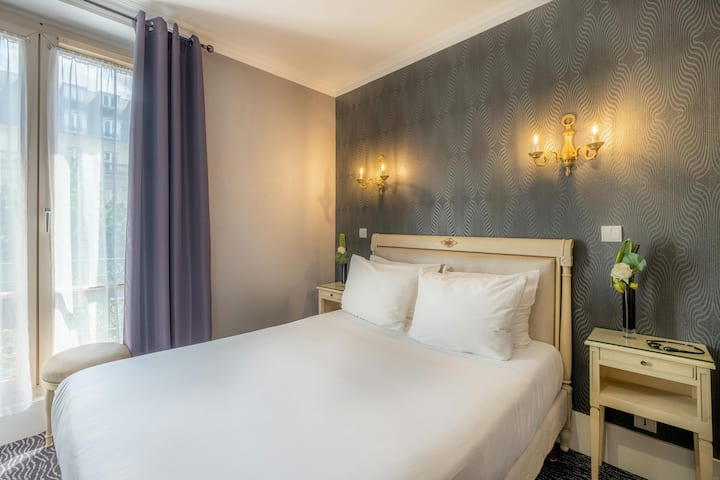 Hotel London - Classic Double Room - Paris