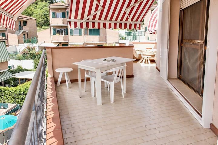 S273 - Sirolo, Apartment With Air Conditioning - Sirolo