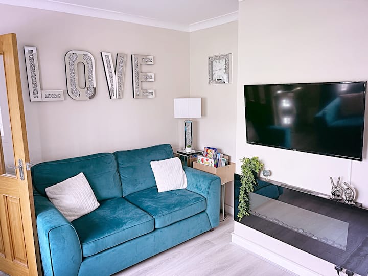 Entire 3-bedroom Home In Oldham - Guest House - 올덤