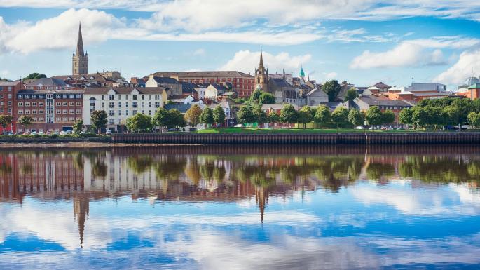 5 Guests - Helens House Derry City Centre - 3 Bed - Derry