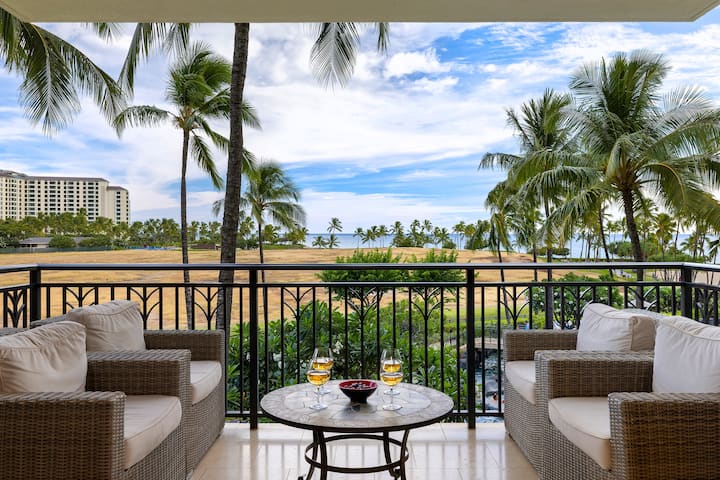 Ko Olina Beach Villas B301: Pool & Ocean Views - Kapolei, HI