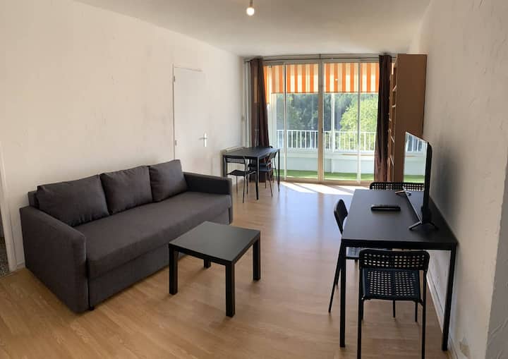 5 Pièces Pour 8 Personnes - Aubagne