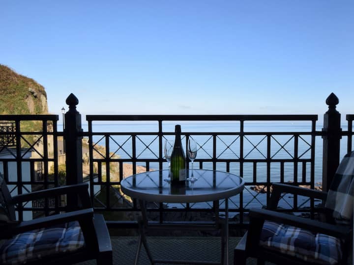 2 Bed In Ilfracombe (Close) - Mortehoe
