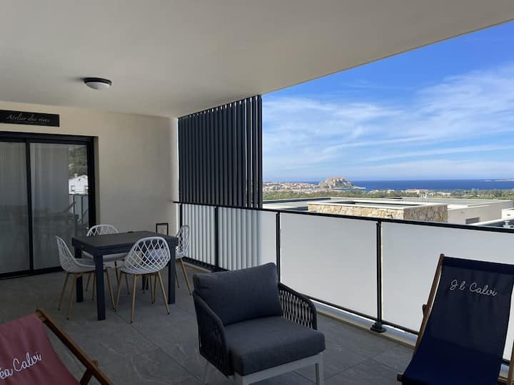 Vue Carte Postale Sur La Baie De Calvi -2 Chambres - Calvi