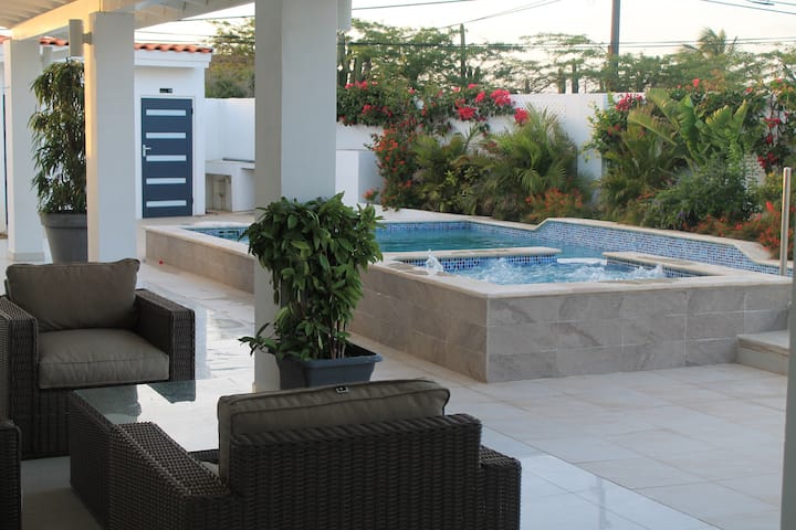 Palm Beach - Getaway - Aruba