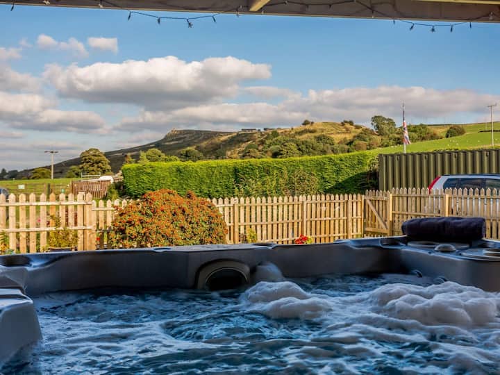 4 Bed In Keighley (Oc-84040) - Skipton