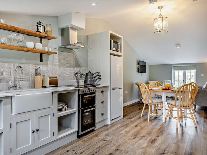 2 Bed In Barnstaple 5mls N (93024) - Barnstaple
