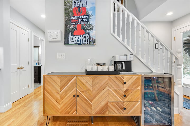 Sea La Vie - Outdoor Oasis W/ Seasonal Hot Tub! - Ogunquit, ME