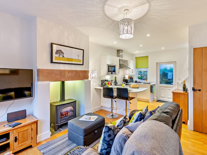 1 Bed In Keswick (93386) - Keswick