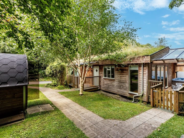 2 Bed In Porthtowan (93310) - Porthtowan