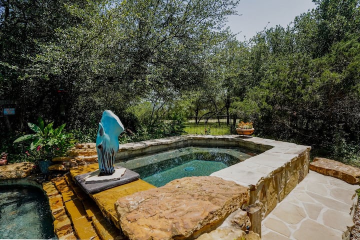 Serenity Casita B&b - Concan, TX