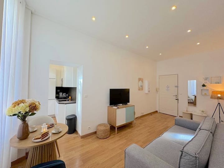 ⁂ Appartement Cosy Avec Balcon, 300m De La Plage - Opéra de Nice