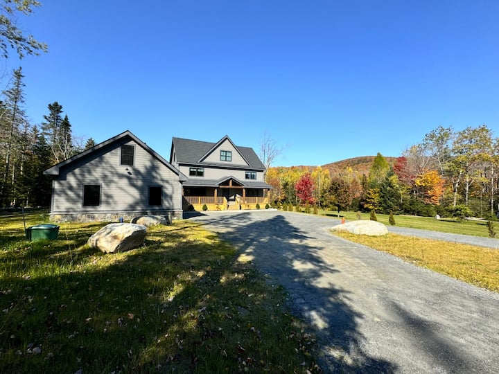 Mins. To Mt. Snow! Spacious! Game Room/hot Tub! - Vermont