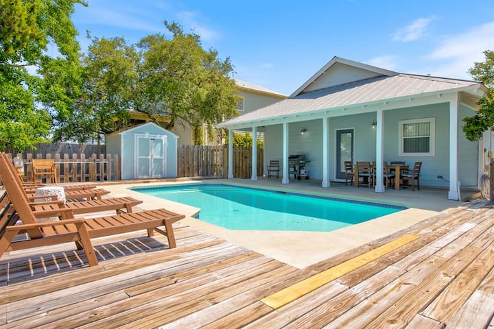 Private Pool, Bocce Court & Steps From The Beach! - Destin, FL