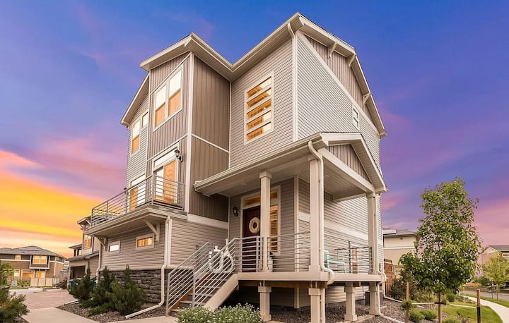 Denver Chile House | Firepit | Denver Airport - Denver, CO