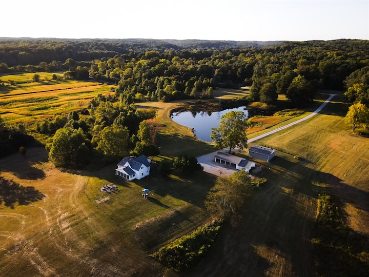 Blessings Farmhouse | Indoor Playground. Ada Ramp. - Brown County, IN