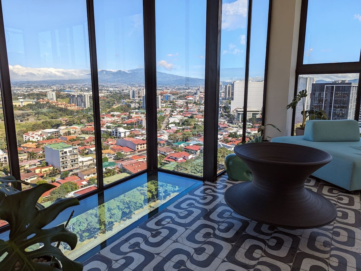 Luxury 2BR apartment with Stunning Views - Apartments for Rent in San ...