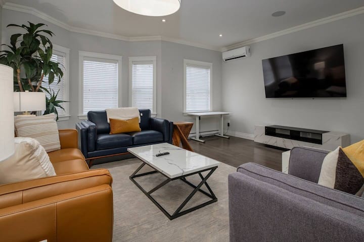St. John's Style: Modern Meets Comfort - St. John’s