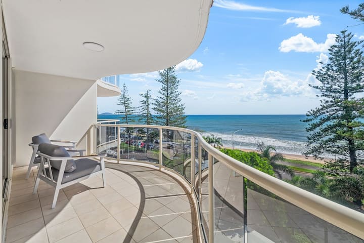Zanzibar 505 Amazing Beach Front Apartment - Mooloolaba