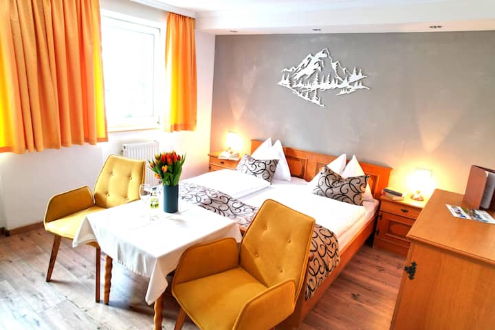 Double Room Basic - Bad Gastein