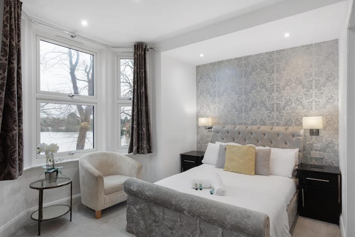 Modern City Centre Studio Apartment - Oxford