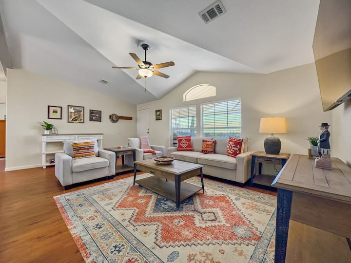 Wild Arizona West! Amazing Superstition Views. - Apache Junction