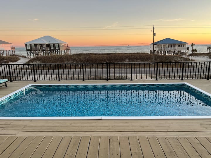Tides Inn | Pool | Steps From Beach - Dauphin Island, AL