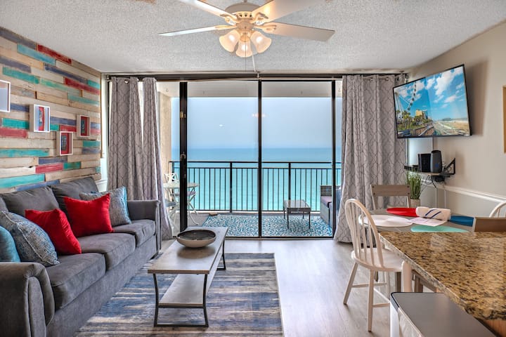 Oceanfront King Suite- Ocean Forest Plaza 1911 - Myrtle Beach