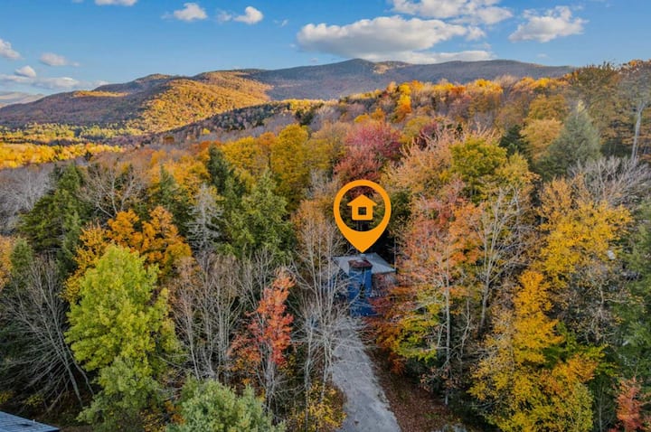 Hot Tub | Firepit | Dog-friendly | Golf | Foliage - Killington, VT