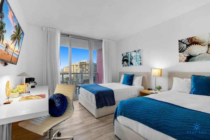 Cozy Studio With Amazing Pool - Near Beach - Hallandale Beach, FL