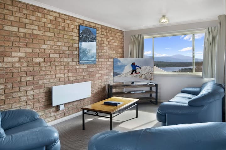 2br Townhouse L Lake Views L Spa Bath L Wifi - Jindabyne