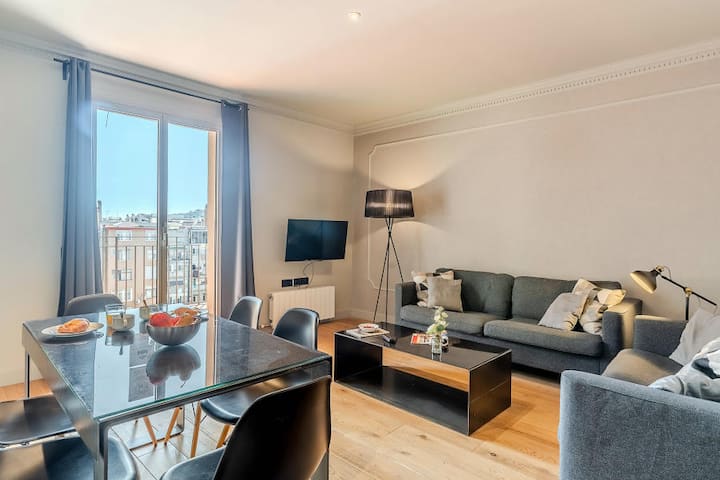 Ab Casa Saltor One V-i - Barcelona