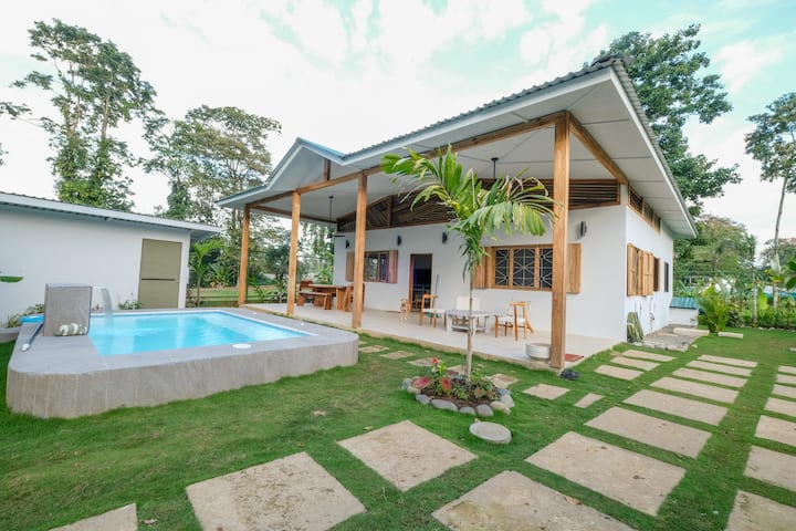 Las Palmas - Puerto Viejo de Talamanca