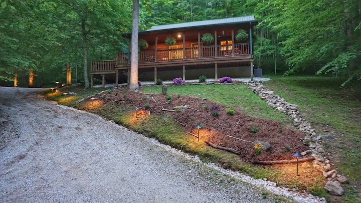 Appalachian Lookout Rrg | Hot Tub | Wifi - Kentucky