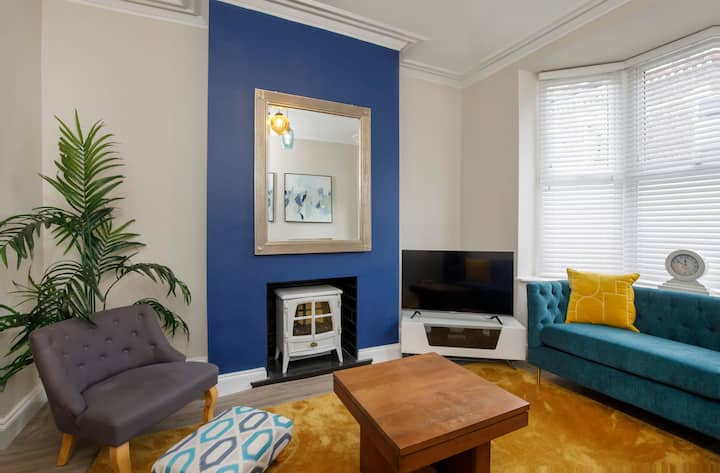 The Milton Sleeps 8, Close To York City, Pet Frien - York