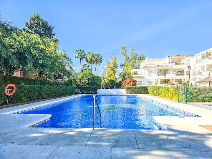 Modern 3 Bedroom Apartment In Puerto Banus - Puerto Banús
